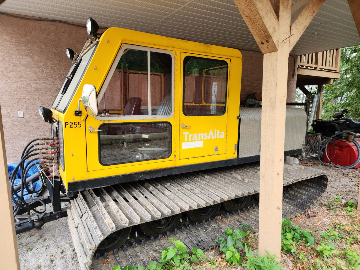 Bombardier Ski dozer SV 252 G – Pocket Snow Cats